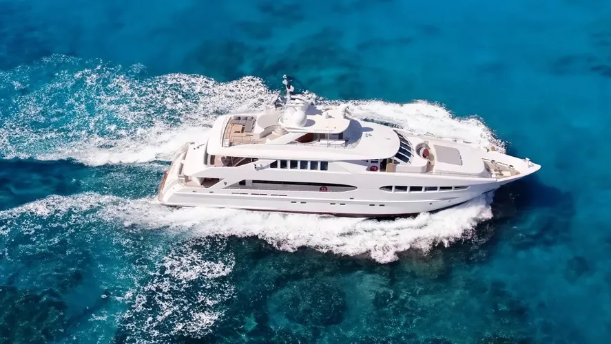 BENIK yacht for sale (Heesen Yachts, 41m, 2002)
